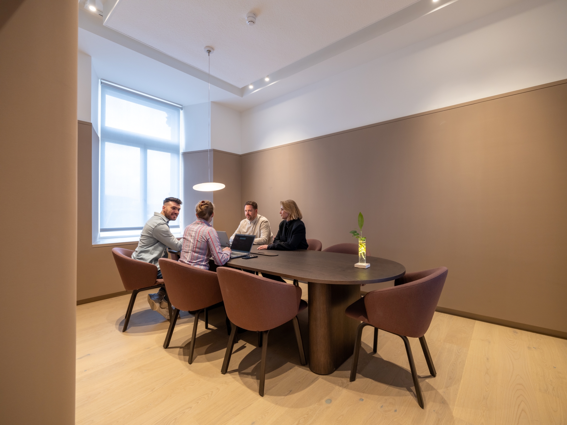 NIO House Amsterdam | Er zijn verschillende ruimtes gecreëerd waar je ...